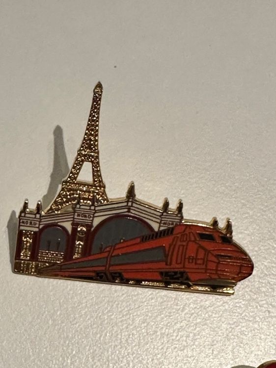 TGV Zug Pin (Gebraucht) in Gutenswil für CHF 4 – mit Lieferung auf Ricardo kaufen