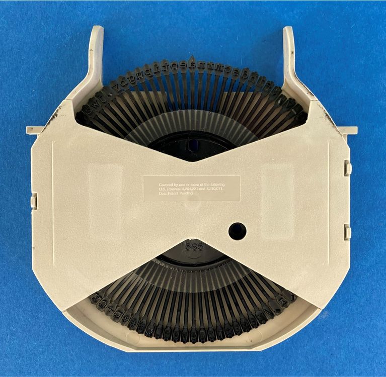 IBM Typenrad Courier 10 Deutsch 026.029 (Gebraucht) in St. Gallen für ...