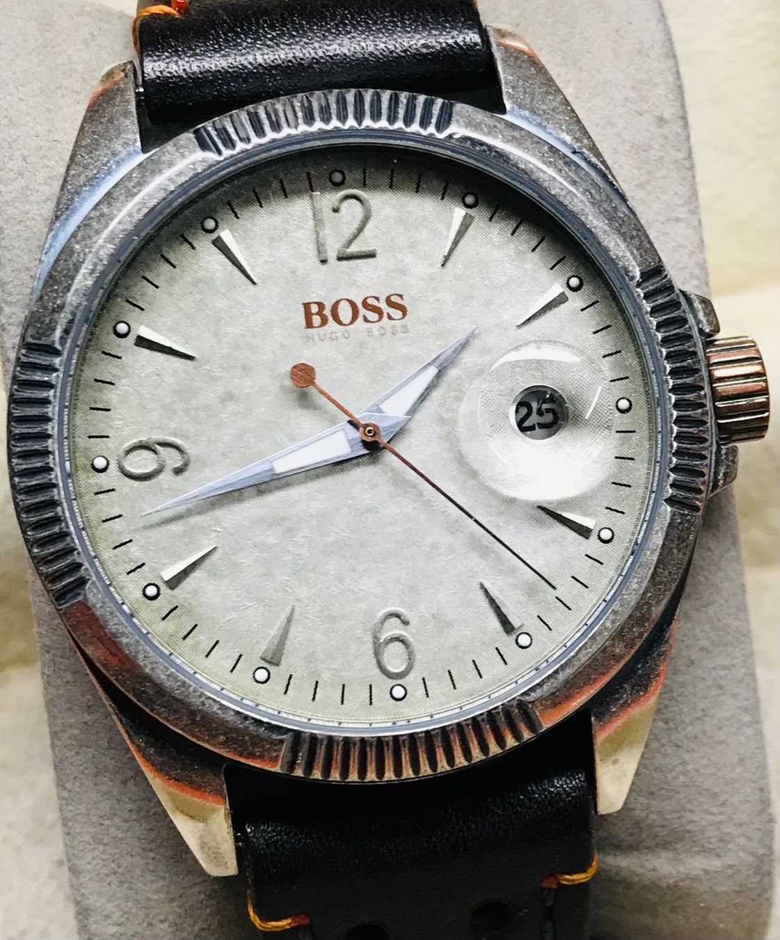 HUGO BOSS Herrenuhr 44 mm ( Neupreis : 199 CHF ) (Gebraucht) in ...