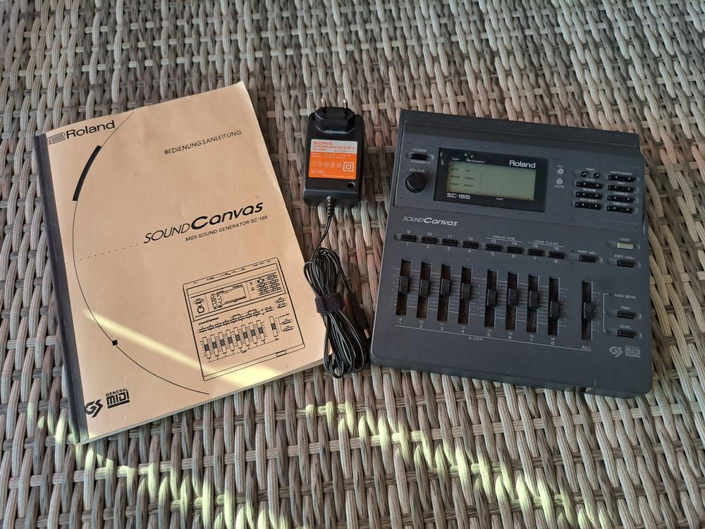Roland SC-155 Sound Canvas GS MIDI Sound Module Synthesizer | Kaufen ...