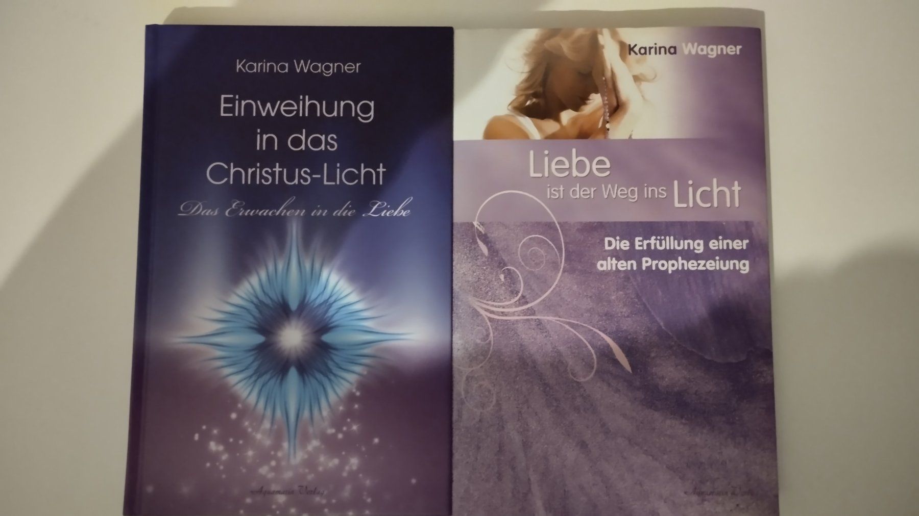 KARINA WAGNER EINWEIHUNG IN DAS CHRISTUS.+LIEBE IST DER WEG. (Gebraucht ...