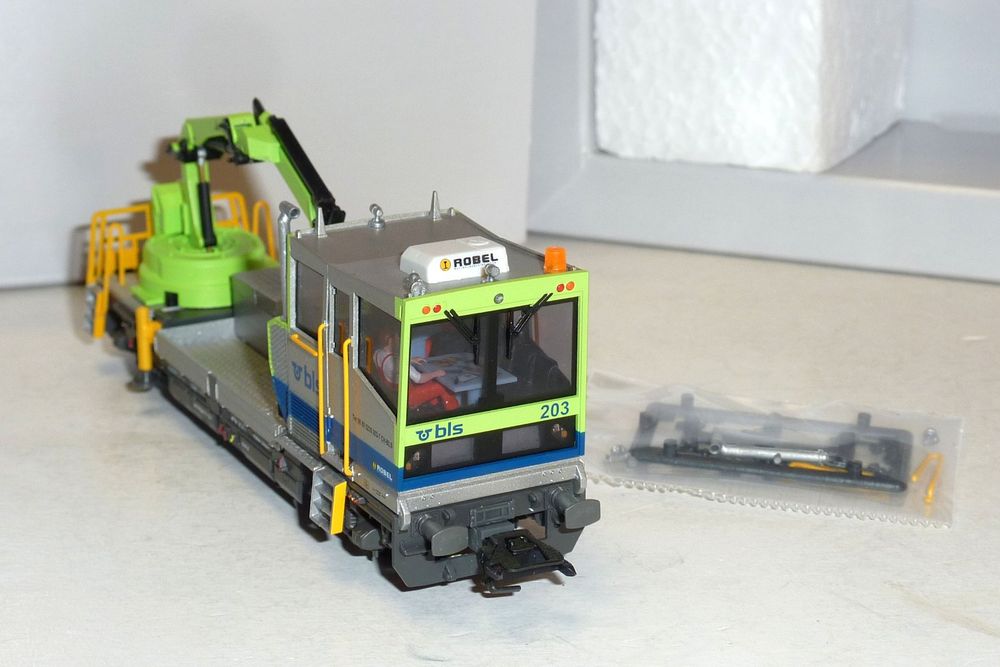 Märklin 39548 Gleiskraftwagen ROBEL Tm 235 Sound BLS ☼ (Gebraucht) in ...