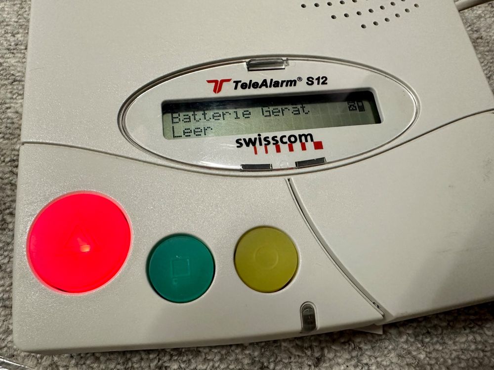 Notrufgerät Telealarm S12 Swisscom (Gebraucht) in Aarau Rohr für CHF ...