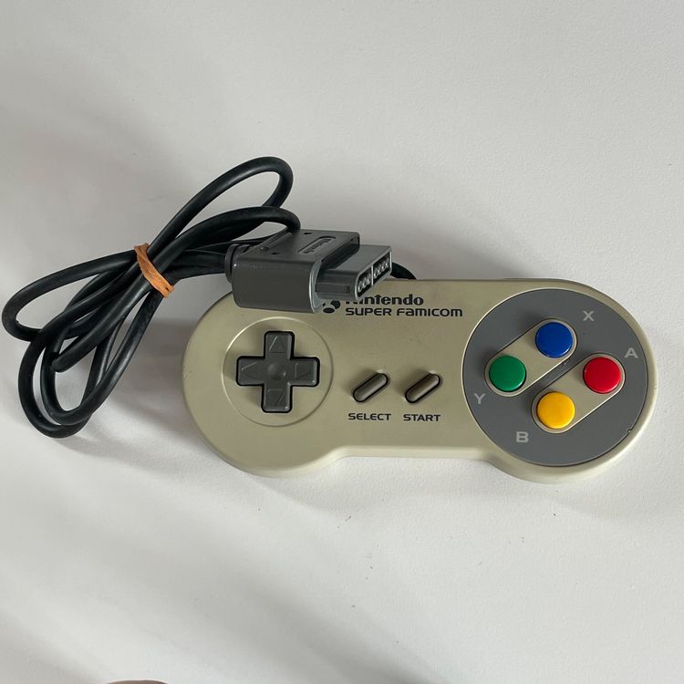 sNES Controller - Original 8# (Gebraucht) in Mollis für CHF 11.9 – mit ...