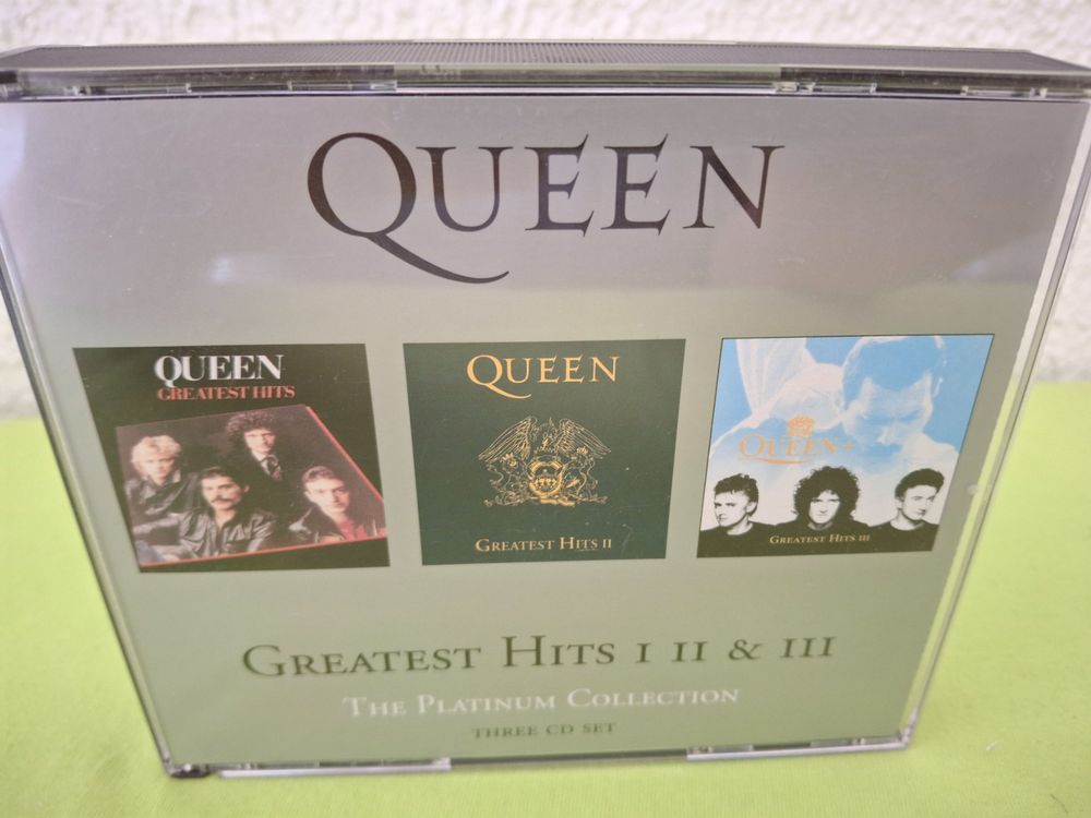 3CD Box Queen The Platinum Collection (Gebraucht) in Aarberg für CHF 6.6 – mit Lieferung auf ...