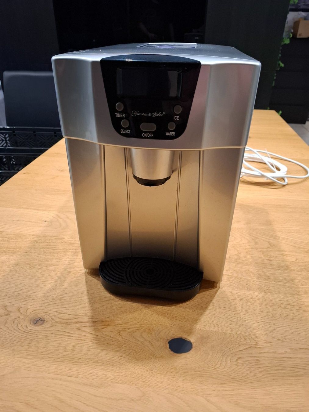 Machine à glaçons Rosenstein & Söhne (D'occasion) à Tavannes pour CHF ...