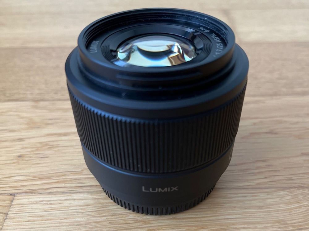 Lumix 25mm F1.7 (Gebraucht) in Suhr für CHF 61 – mit Lieferung auf ...