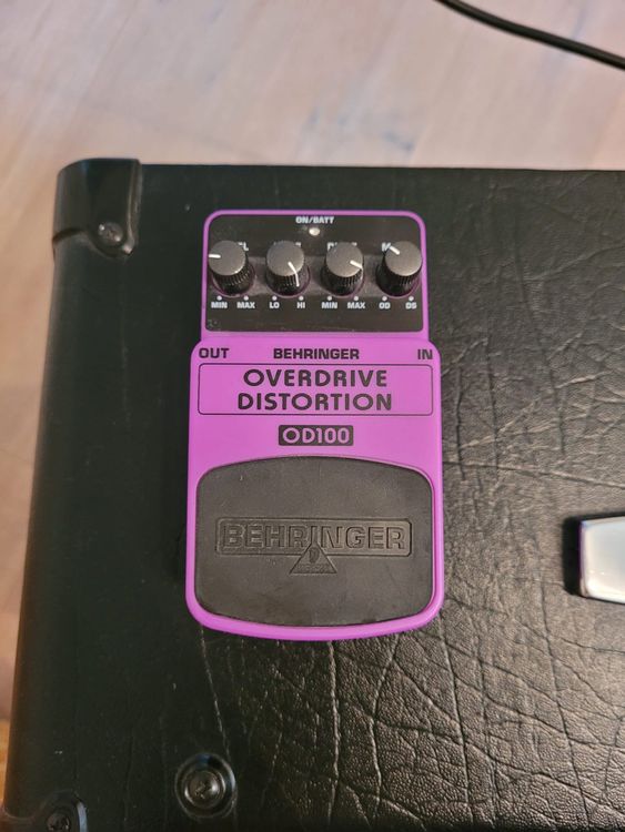Behringer OD 100 Effekt für E-Gitarre (Gebraucht) in für CHF 5 – nur ...