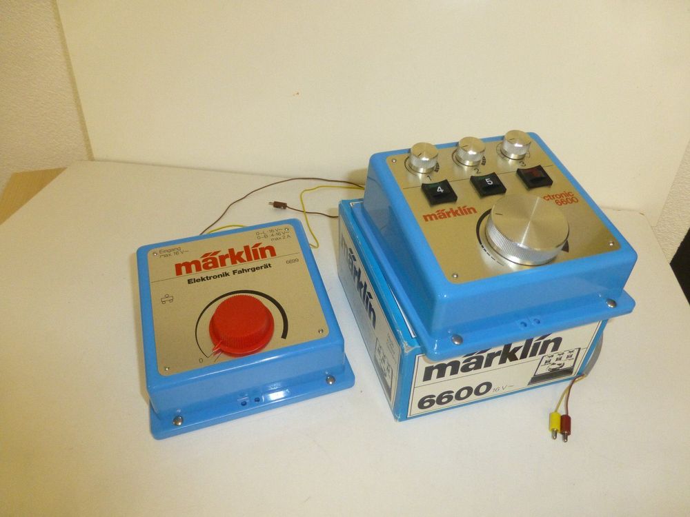 Märklin: 6600 Electronic und Fahrgerät (Gebraucht) in Fontaines NE für ...