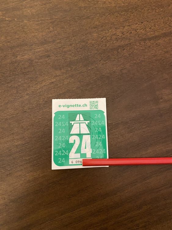 Autobahnvignette 2024 (Neu und originalverpackt) in Rüti ZH für CHF 36 – mit Lieferung auf ...