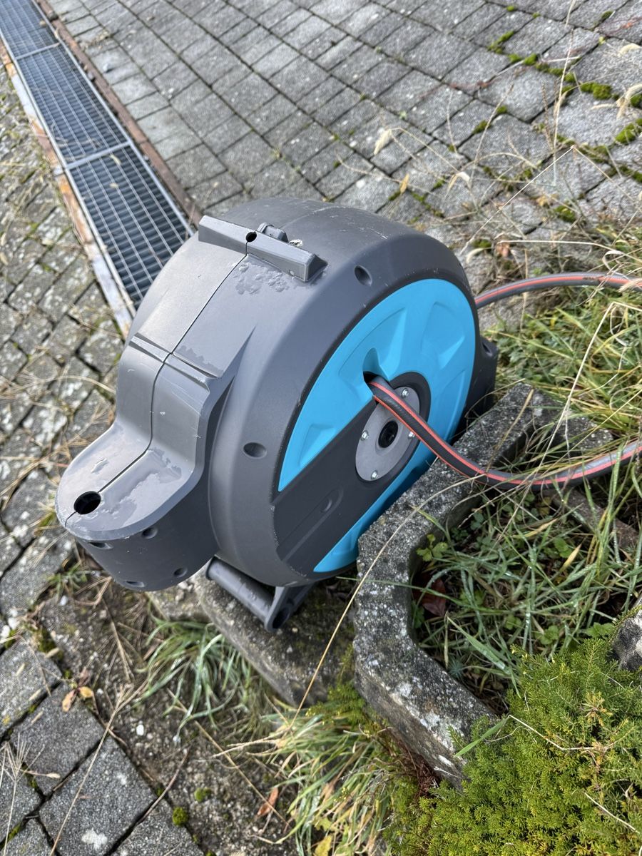 Gardena RollUp Wandschlauchbox 15 (Gebraucht) in Glattpark(Opfikon) für ...