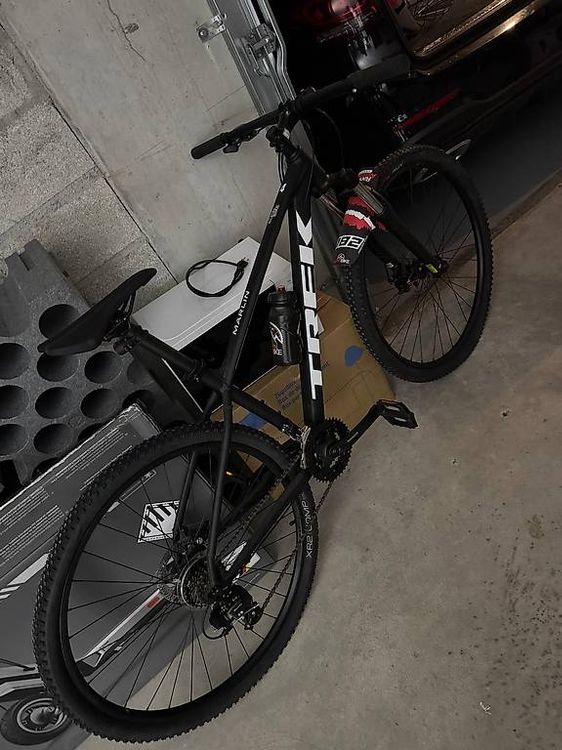 VTT Marlin 4 matte trek black ML /Excellent état (D'occasion) à Plan ...