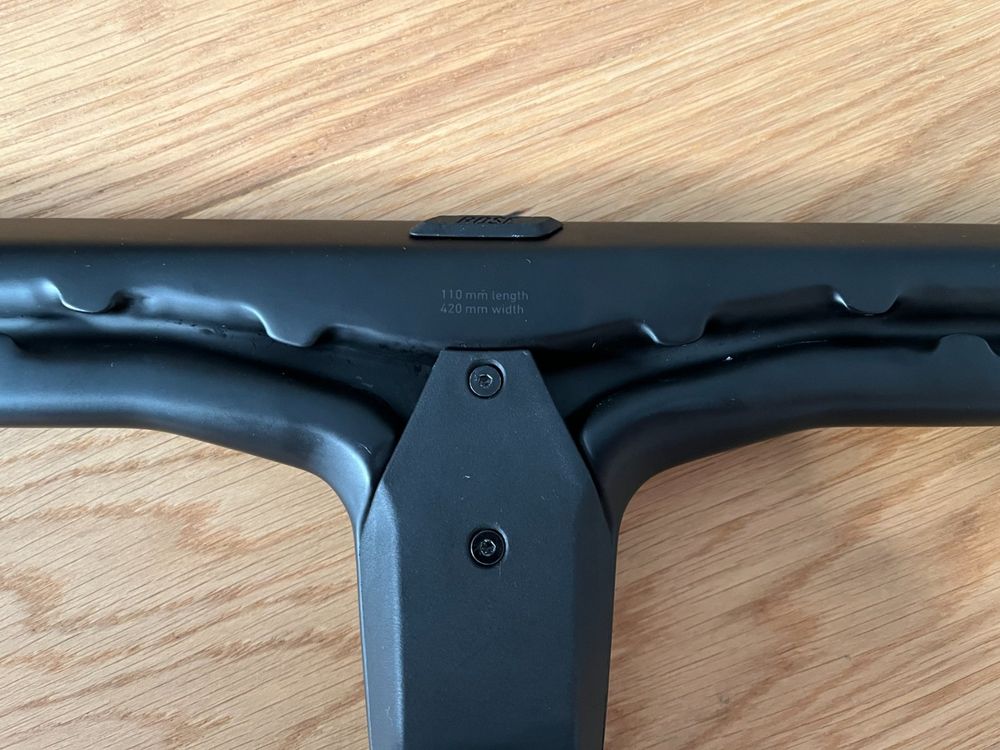 Rose One-Piece Cockpit (Neu (gemäss Beschreibung)) in Boswil für CHF ...
