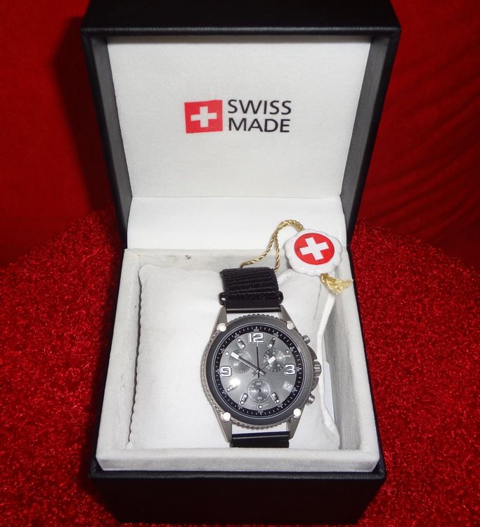 Swis Made Uhr | Kaufen auf Ricardo