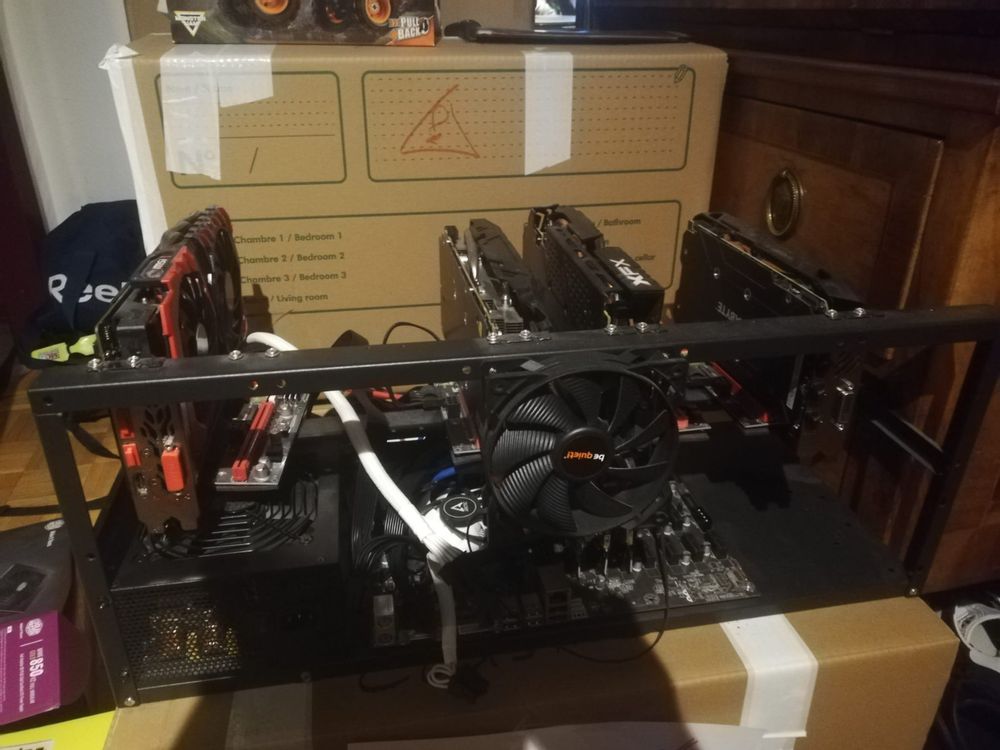 Mining-Rig mit 4 Grafikkarten/ Komponenten-Bundle (Gebraucht) in ...