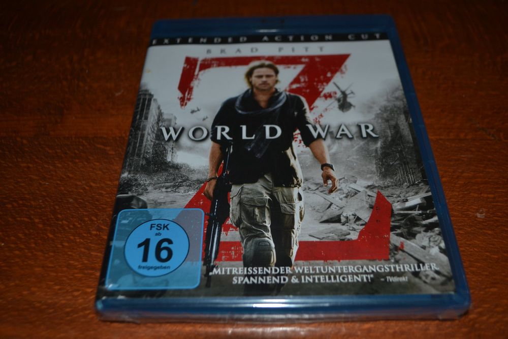 World War Extended Action Cut (Neu) (Gebraucht) in Laupen ZH für CHF 3 ...