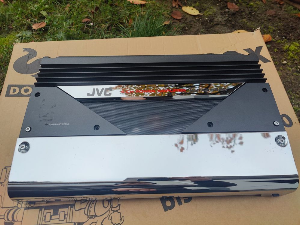 JVC KS-AX5500 Power Amplifier 800Watt für das Auto (Gebraucht) in Elsau ...