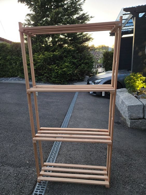 Holzregal 170x26x84 (Gebraucht) in Glashütten für CHF 20 – nur Abholung ...