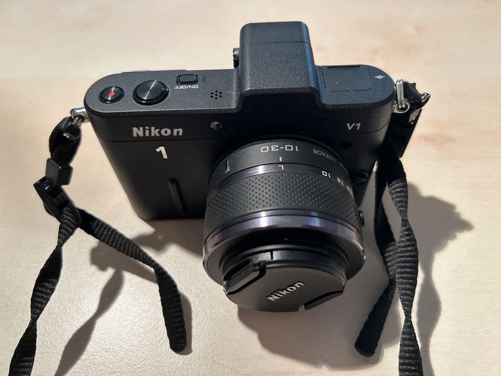 Nikon V1 (Gebraucht) in Unterentfelden für CHF 53 – mit Lieferung auf ...