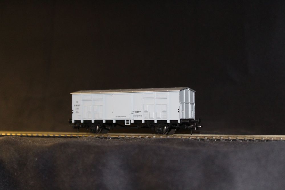 Roco FS Spitzdach Güterwagen (Gebraucht) in Courgevaux für CHF 6 – mit ...