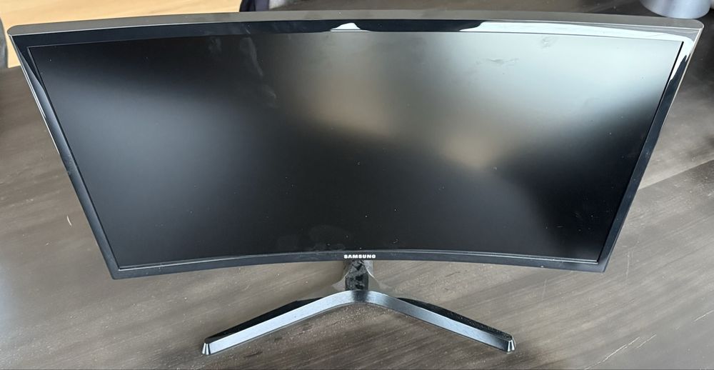 Samsung C24F396FHR Curved Monitor 24 Zoll | Kaufen auf Ricardo