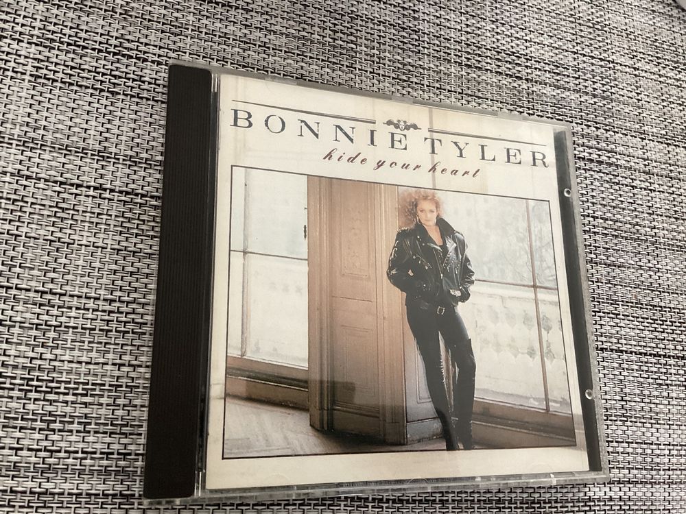 Bonnie Tyler – Hide Your Heart (Gebraucht) in Wil AG für CHF 2 – mit ...