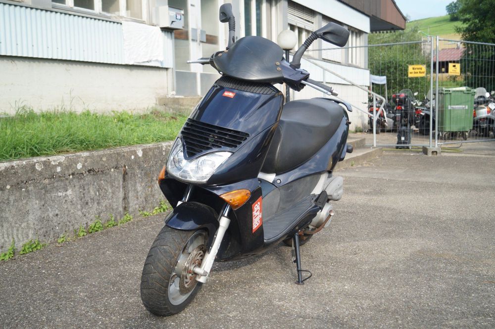 Aprilia Leonardo 125 Roller Scooter(0148 (Gebraucht) in Schleitheim für ...