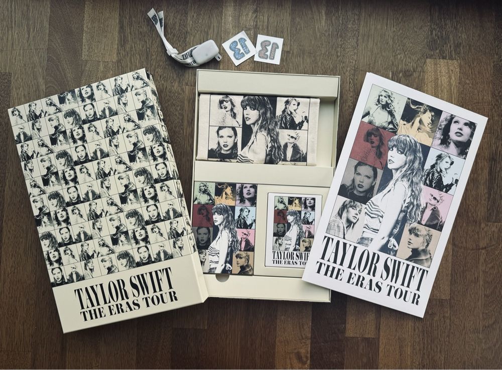 Taylor Swift Eras Tour VIP box + LED Armband | Kaufen auf Ricardo
