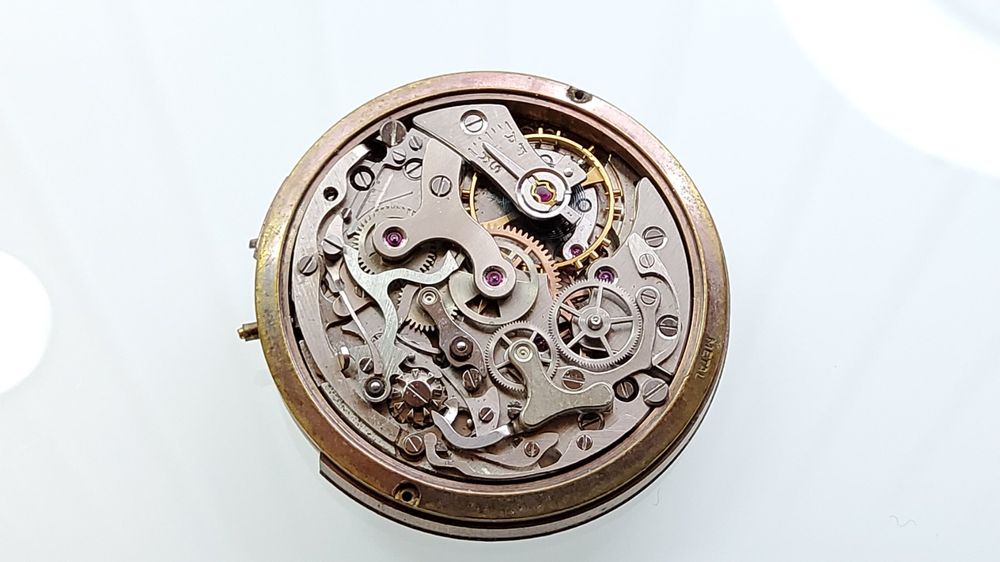 Mouvement chronographe Valjoux 23 vintage (Defekt) in Malleray für CHF ...
