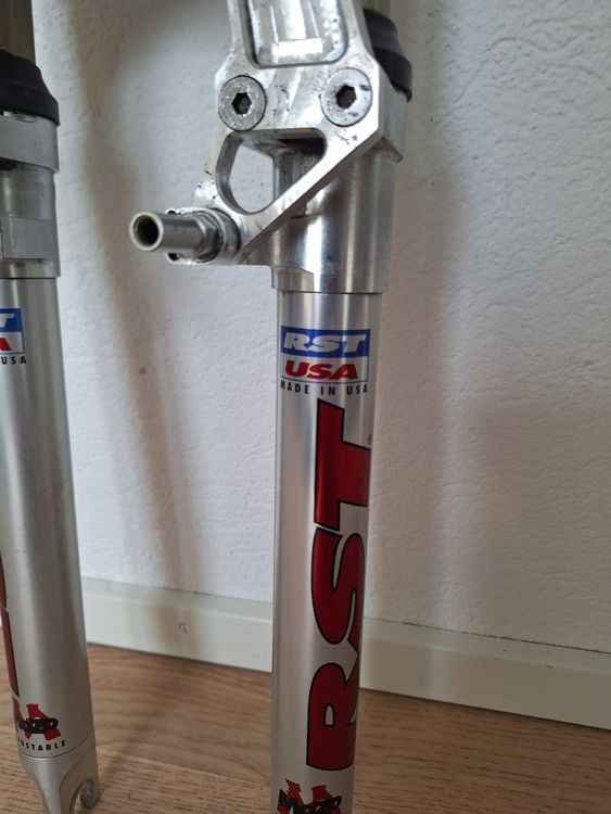RST Federgabel Made in USA Easton MTB 26 (Defekt) in Elgg für CHF 45 ...