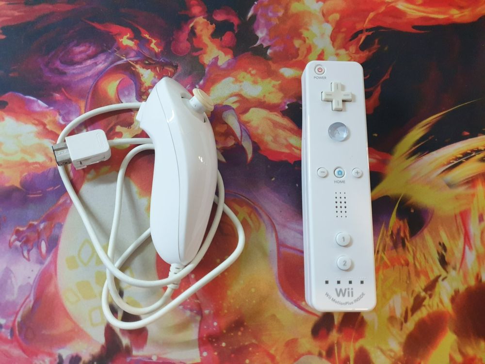 Wii Remote Plus Wii Motion Plus Inside + Nunchuk (Gebraucht) in Root ...
