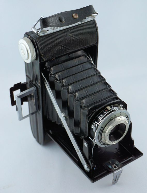 Agfa Billy 6.3; Objektiv Agfa Agnar f6.3/105mm (Gebraucht) in für CHF ...