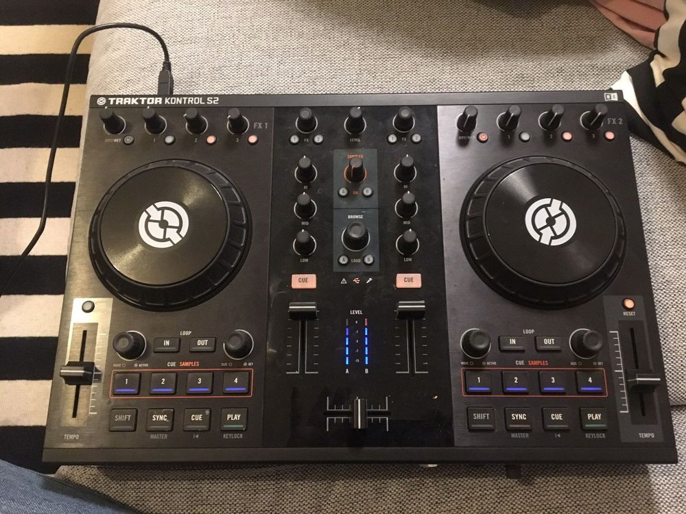 Traktor Controller S 2 | Kaufen auf Ricardo