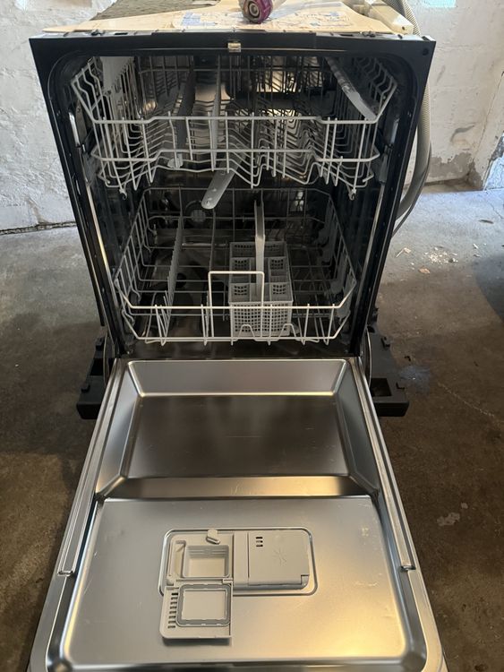 ZUG Adora S Einbau-Geschirrspüler - 55 X 75 cm (Gebraucht) in Zürich ...