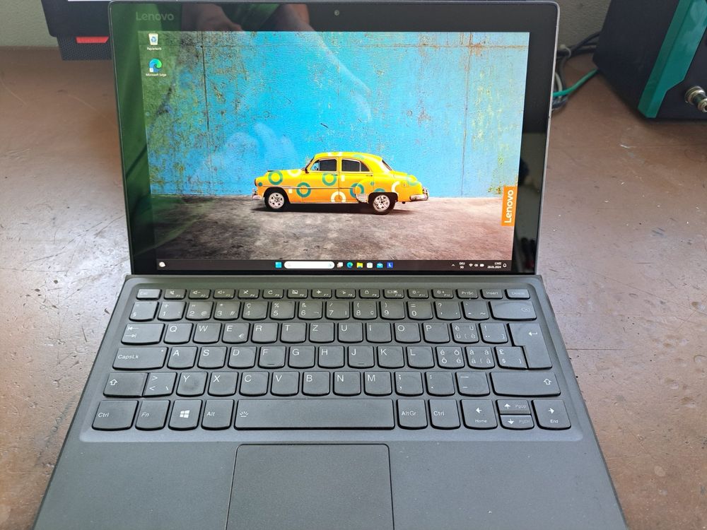 Tablet Computer Lenovo MIIX 520-12IKB mit SIM Slot (Gebraucht) in für ...