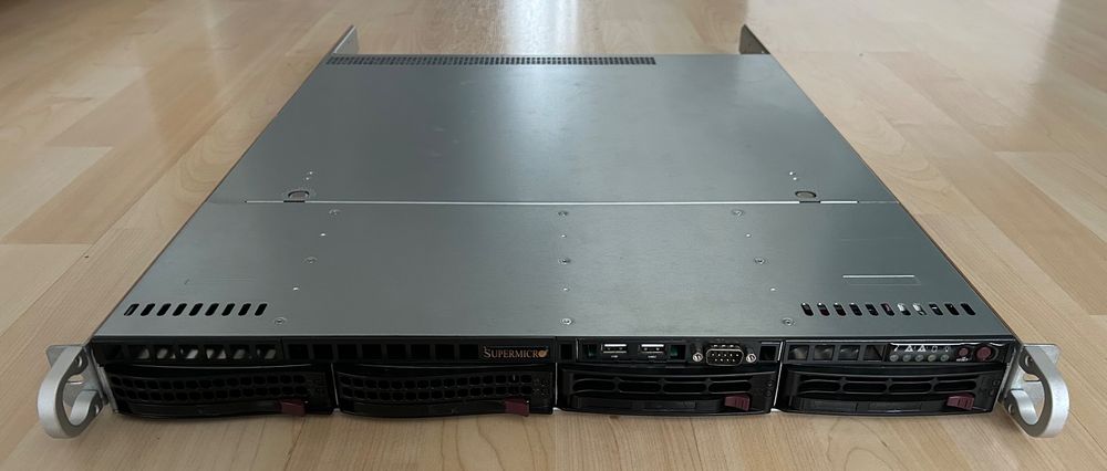 Supermicro Server (Gebraucht) in Niederhasli für CHF 42 – nur Abholung ...