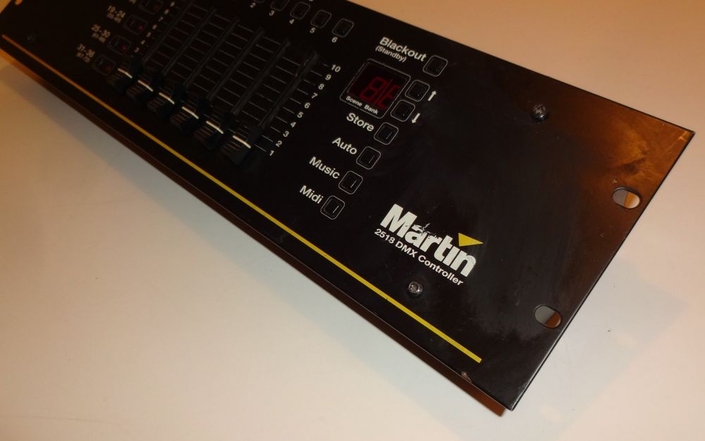 Martin 2518 DMX Controller (Gebraucht) in St. Gallen für CHF 75 – mit ...