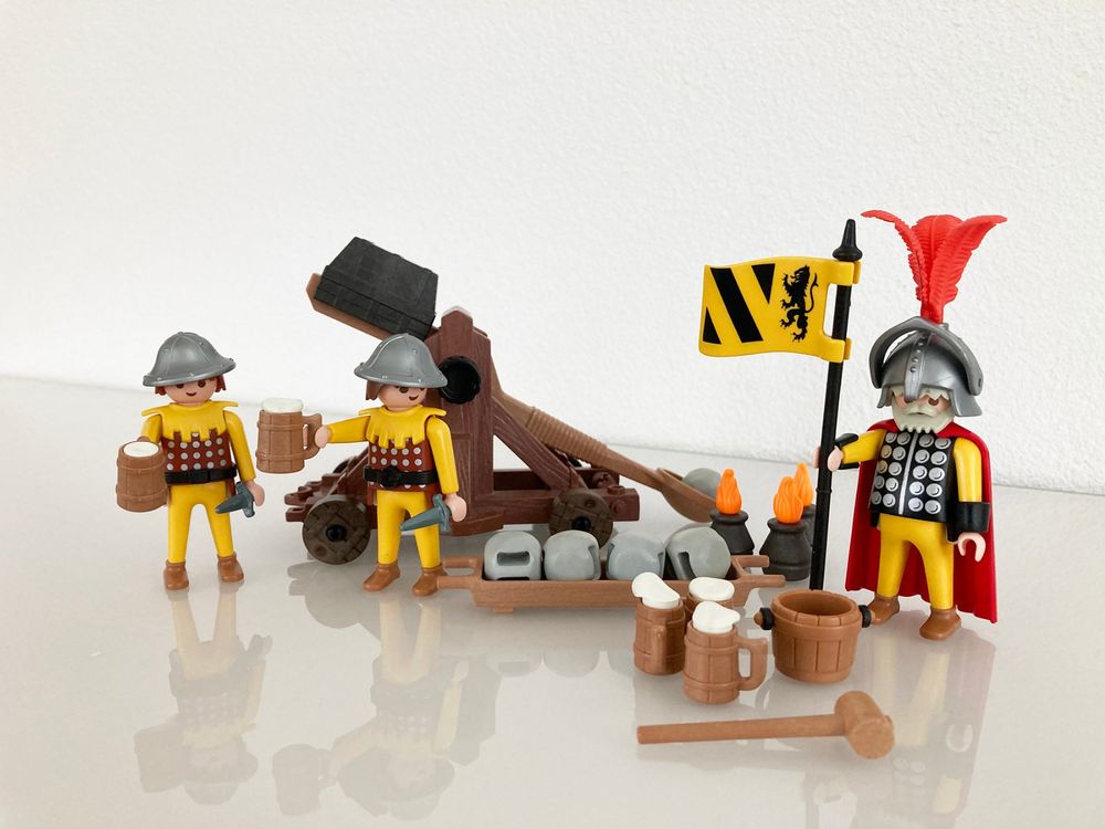 Playmobil 3653 - Lion Knights with Catapult (Gebraucht) in für CHF 16 ...