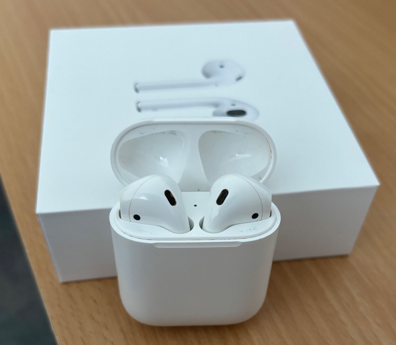Original Apple Airpods (Gebraucht) in Winznau für CHF 10 – nur Abholung ...