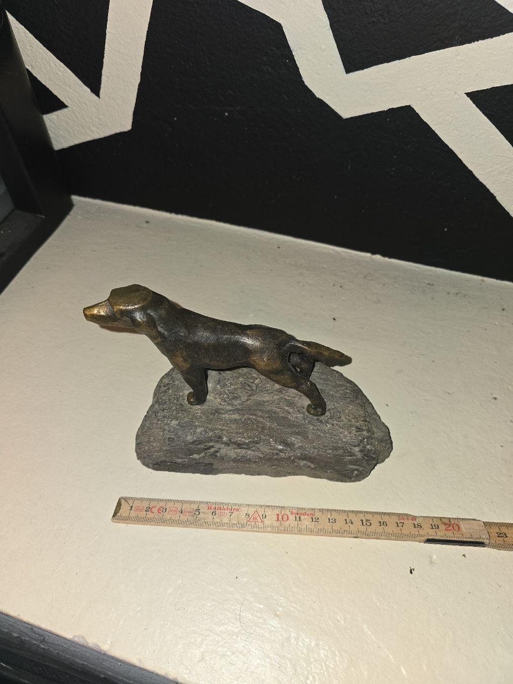 Chien en bronze sur pierre naturelle Charles Reussner (D'occasion) à ...