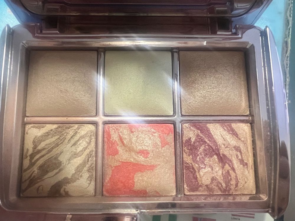 Hourglass Ambient Lighting Edit Volume 4 (Gebraucht) in Blonay für CHF ...