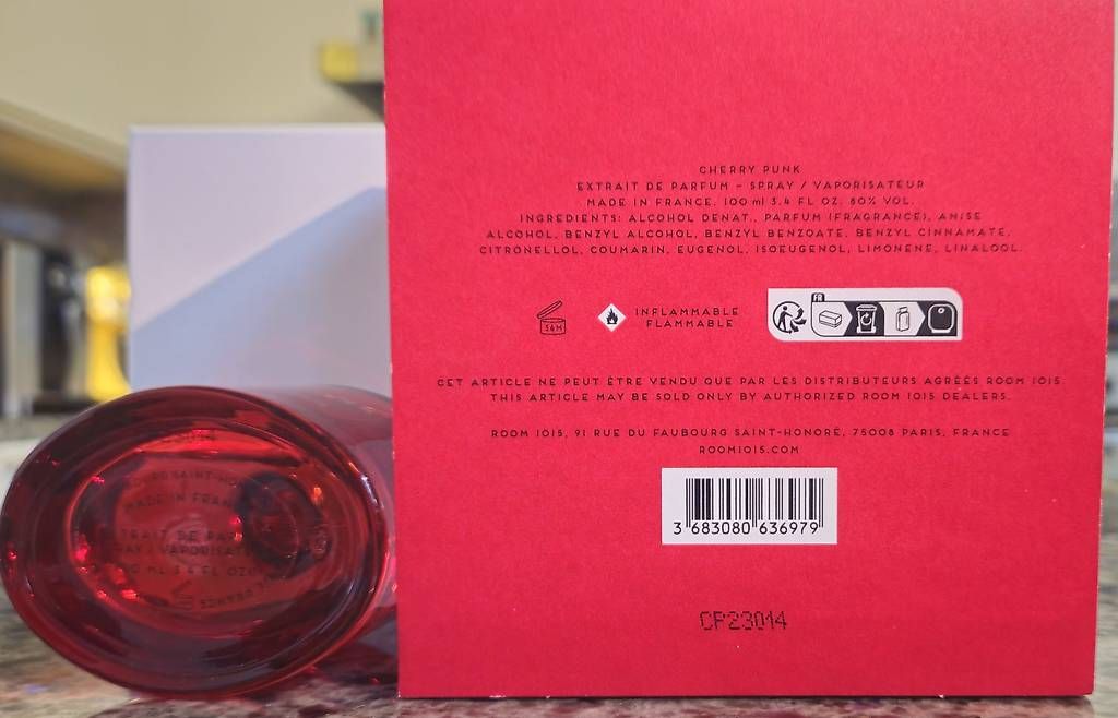 Room 1015 Cherry Punk Extrait de Parfum 100ml (Gebraucht) in Zürich für ...