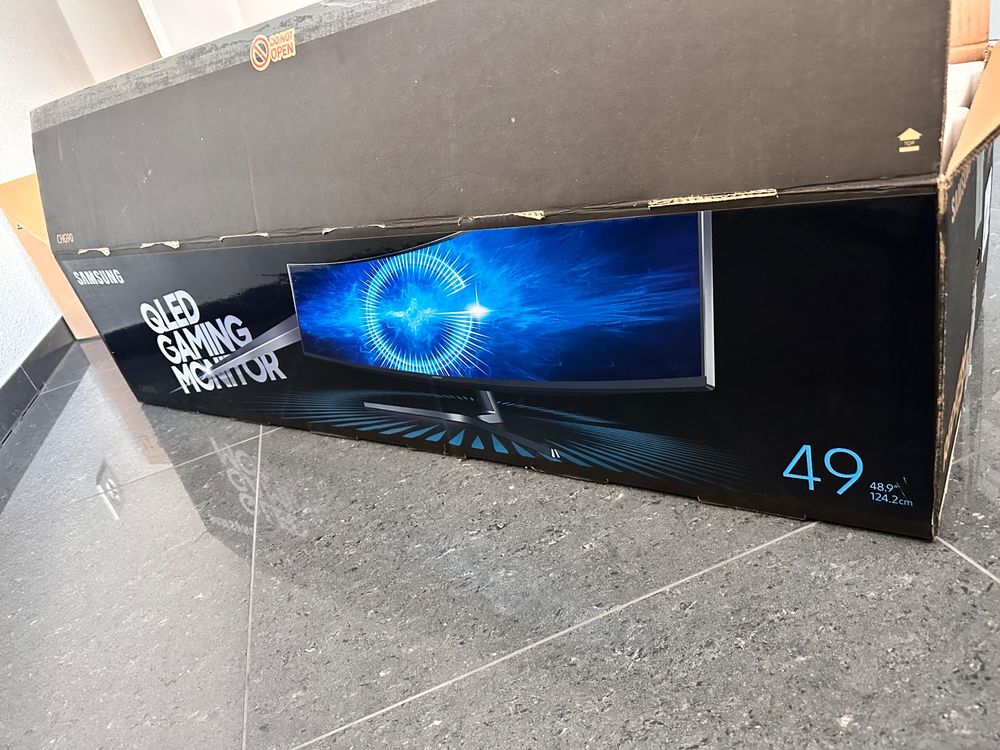 Qled Gaming Monitor (D'occasion) à Frutigen pour CHF 400 – avec ...