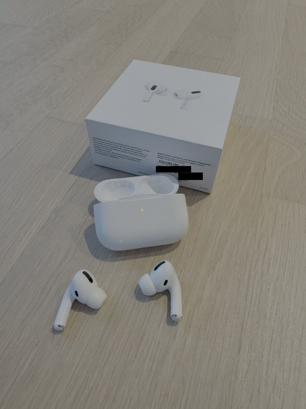 Apple AirPods Pro (1st Gen.) mit kabellosem Ladecase (Gebraucht) in ...
