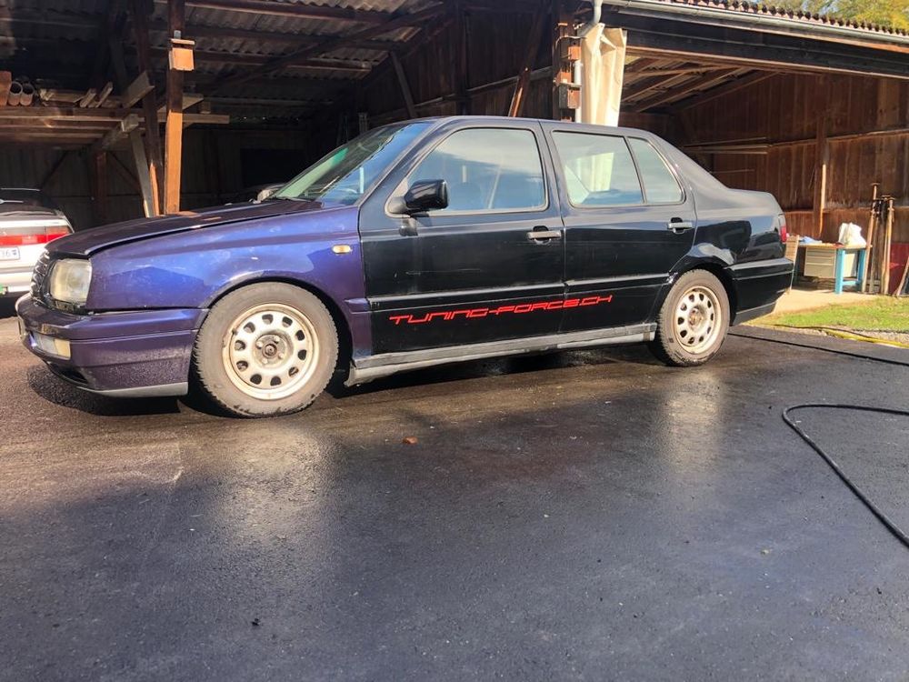VW Vento Tuning (Defekt) in für CHF 508 – nur Abholung auf Ricardo kaufen