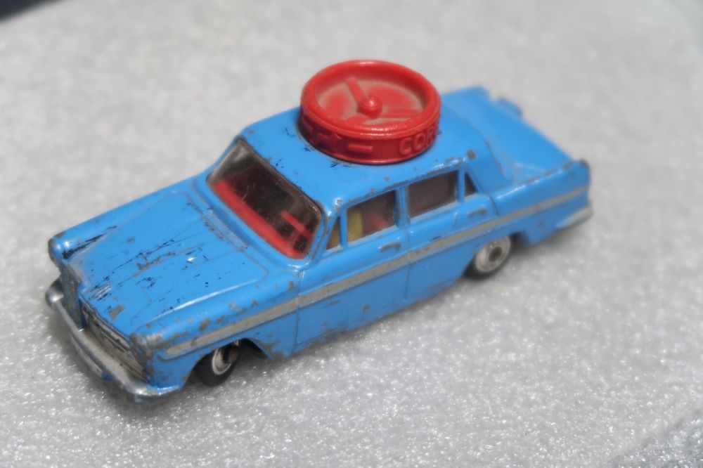Corgi Toys 236 Austin A60 Saloon (Gebraucht) in Gravesano für CHF 12 ...