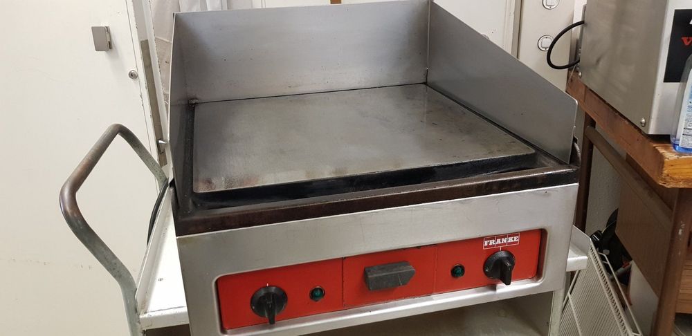 Franke Grill (Gebraucht) in Pfaffnau für CHF 450 – nur Abholung auf ...