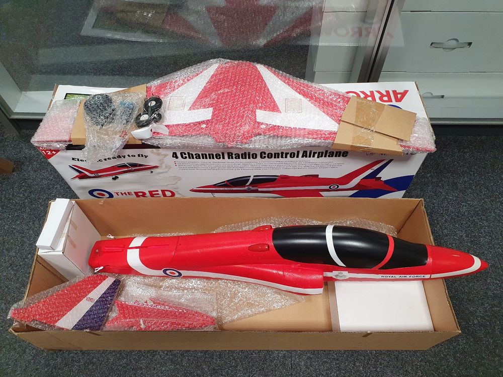 SAPAC BAE HAWK RED ARROWS KIT ( Electric Ducted Fan Jet ) | Kaufen auf ...
