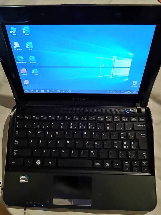 Intel Atom N550 1.50GHz RAM. 2Go 10.1"pouces (D'occasion) à Lausanne pour CHF 160 – retrait ...