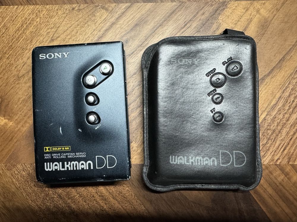 Sony Walkman DD (Defekt) in Lachen SZ für CHF 80 – mit Lieferung auf ...